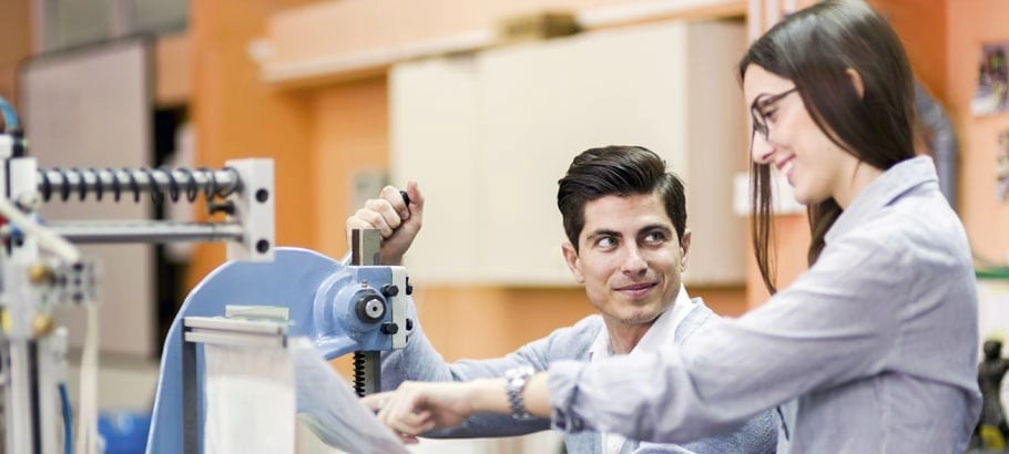 Top Reasons to study engineering in Australia - AECC